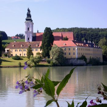 Home - Herzlich Willkommen in der Gemeinde Neuhaus a.Inn